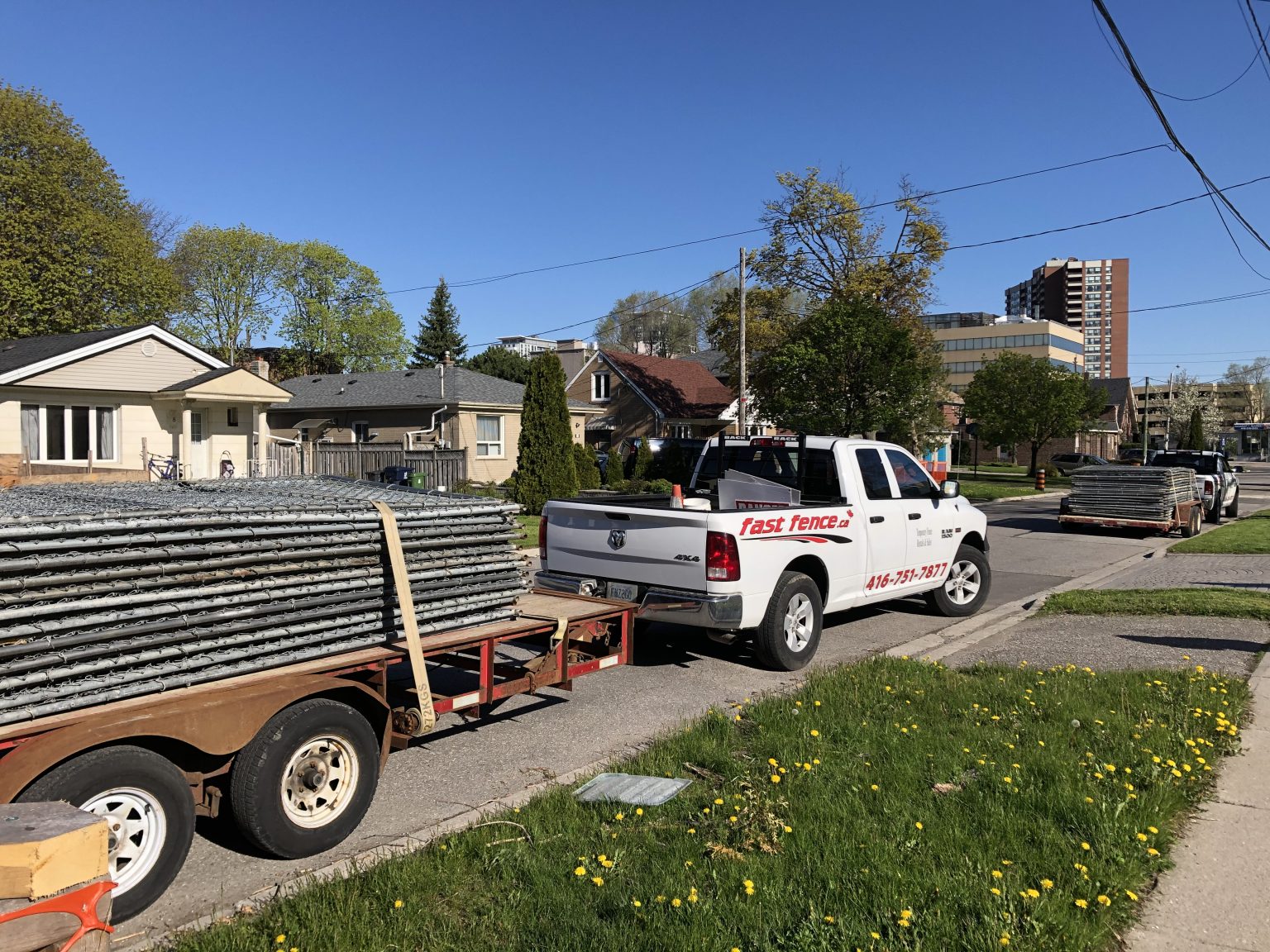 What to consider when renting a fence | Fast Fence Inc.